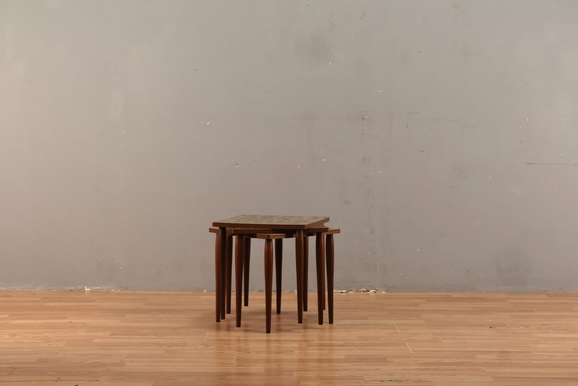 Trio of Groovy Laminate Stacking Side Tables – Furnish Green